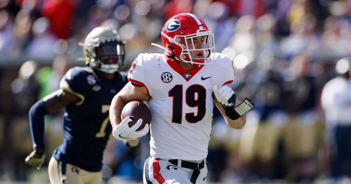 Brock Bowers earns national honor as college football's top freshman
