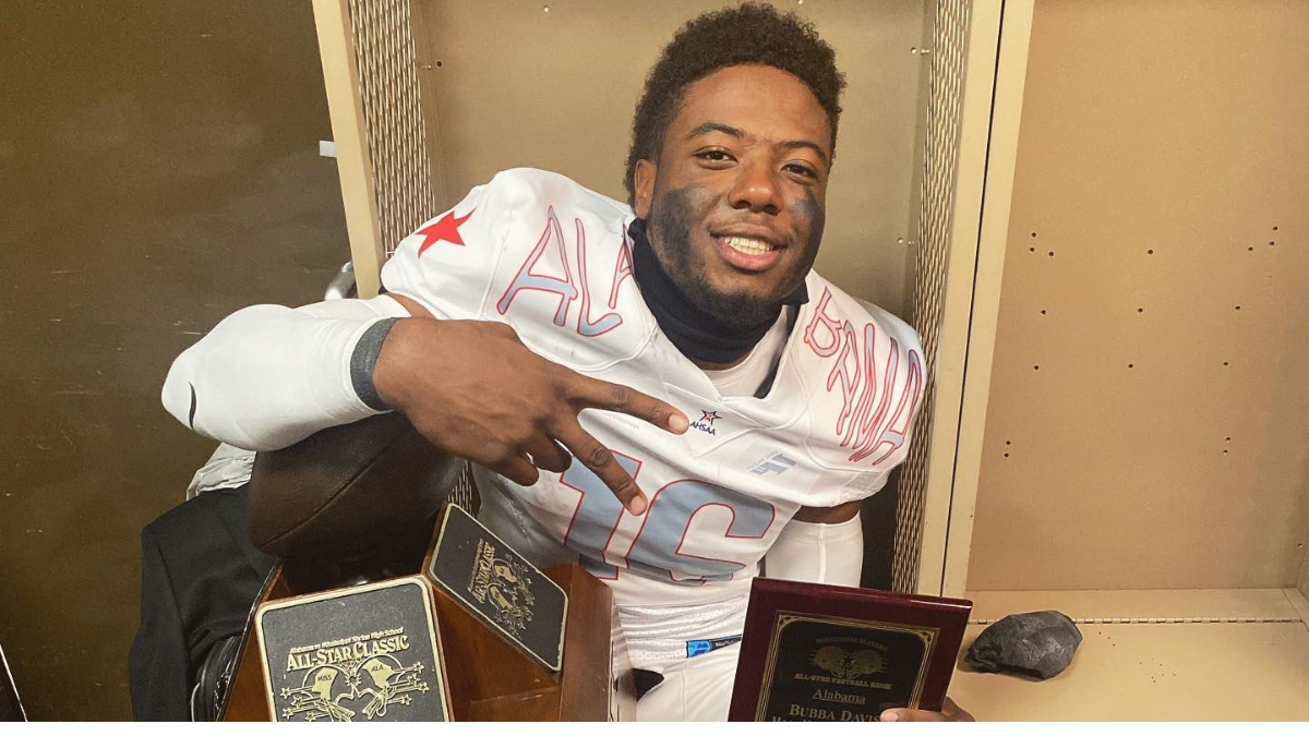 Florida adds commitment from safety Miguel Mitchell after officially ...