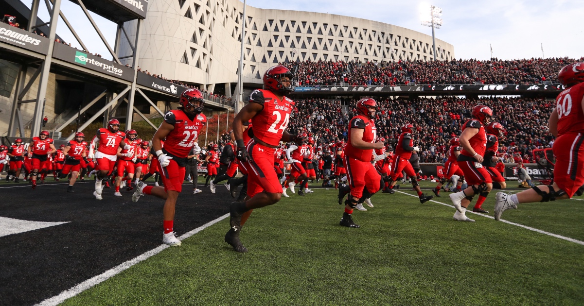 Jerome Ford discusses relationship with Brian Robinson, Alabama running ...