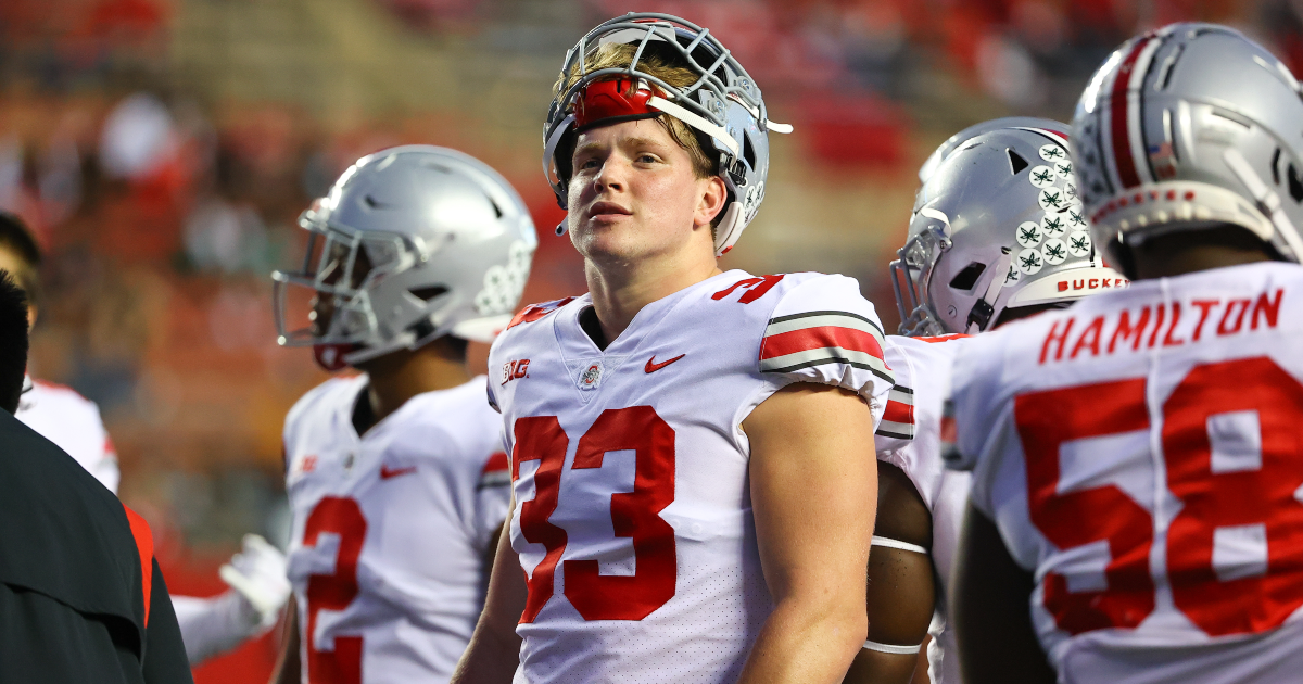 Ohio State defensive end ejected on controversial targeting call - On3