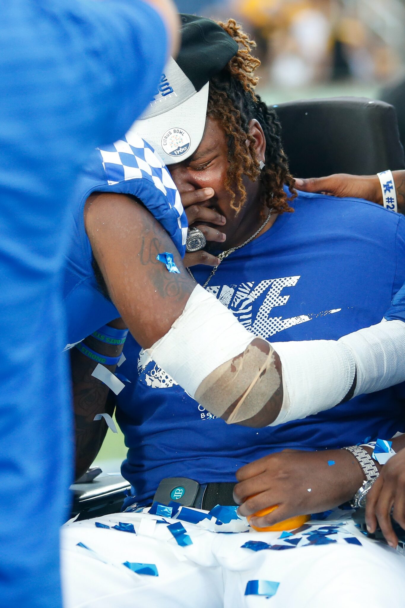 DeAndre Square shares emotional moment with Chris Oats following win - On3