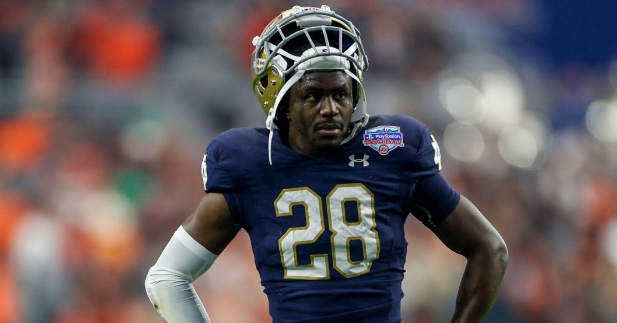 Notre Dame cornerback TaRiq Bracy officially returning for fifth season