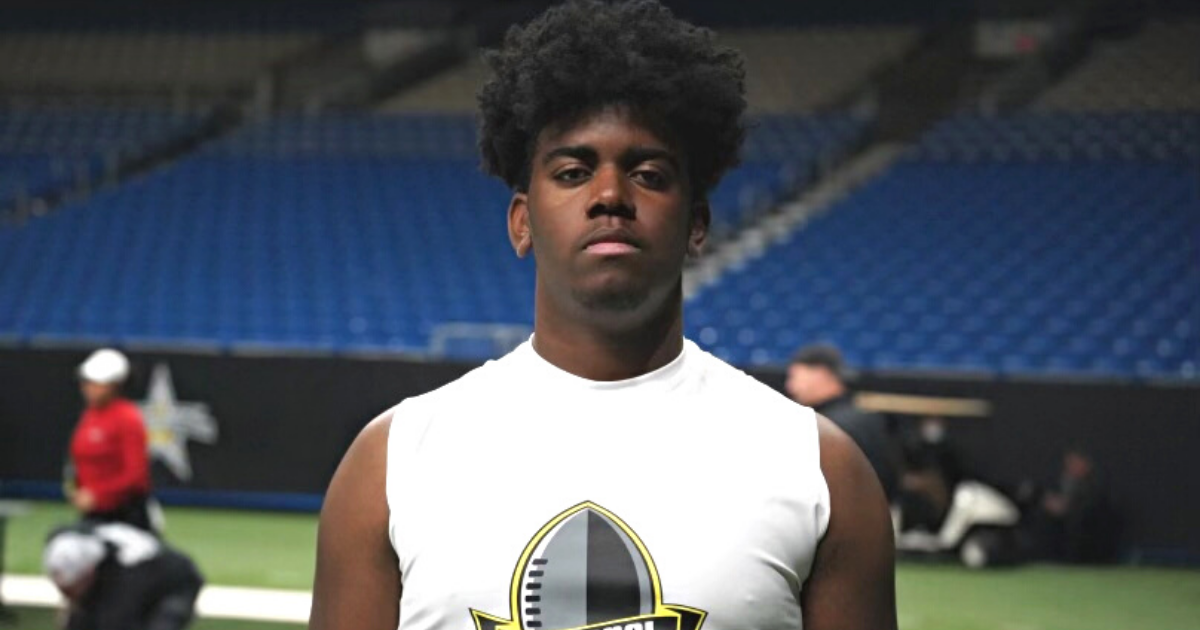 2023 four-star OL Isaiah Robinson looking at dual-sport opportunities