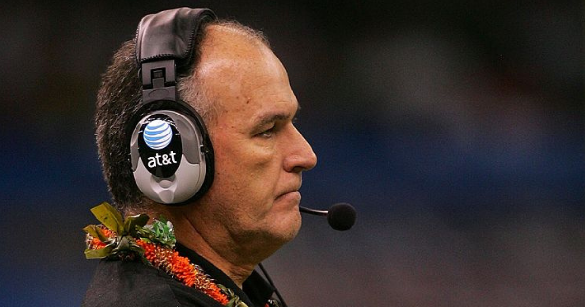 Hawaii spokesperson hammers June Jones negotiation process - On3