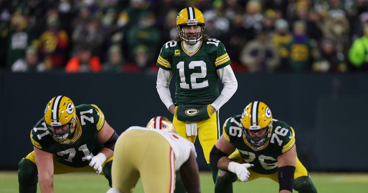 Report: Surprise contender joins the race for Aaron Rodgers - On3