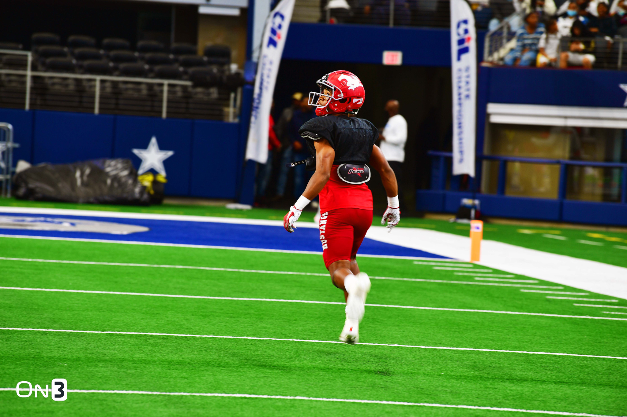 Ole Miss offers 2023 CB Jacoby Davis - On3