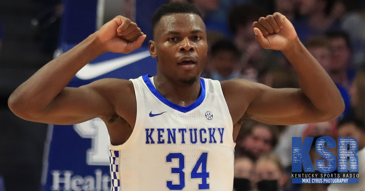 Dickie V names Oscar Tshiebwe Midseason Player of the Year