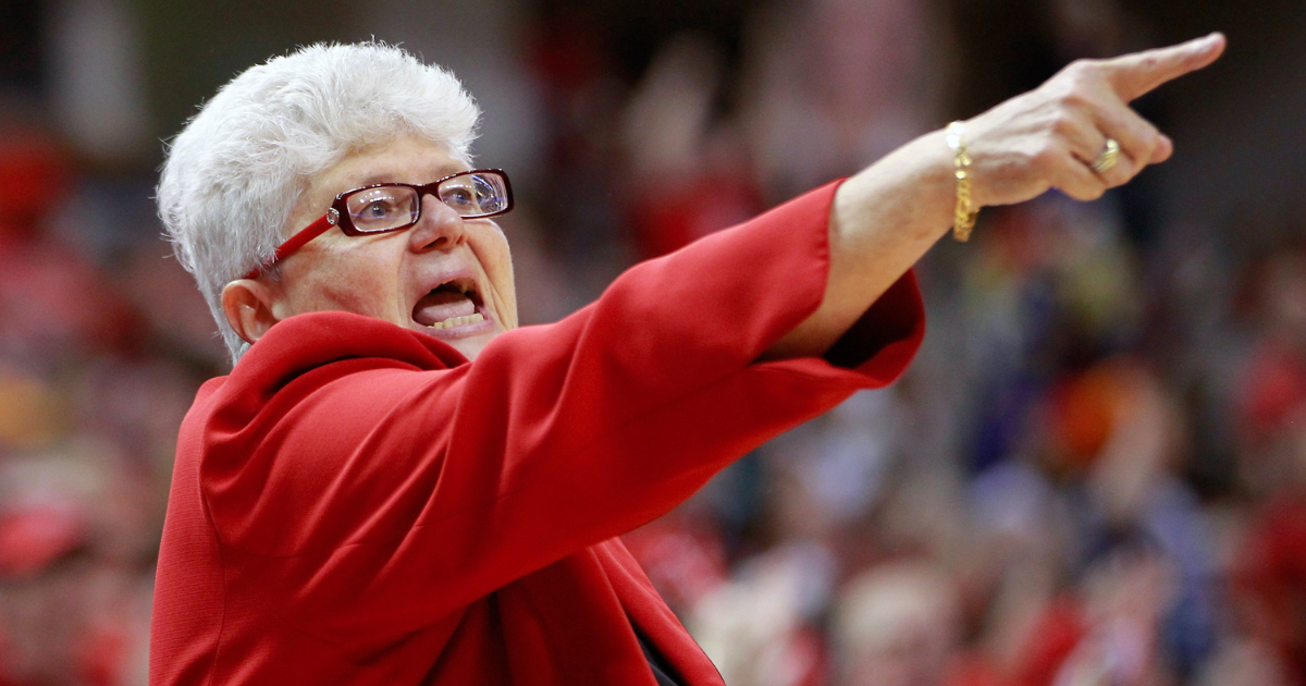 Kentucky WBB assistant Lin Dunn taking interim GM job with Indiana ...