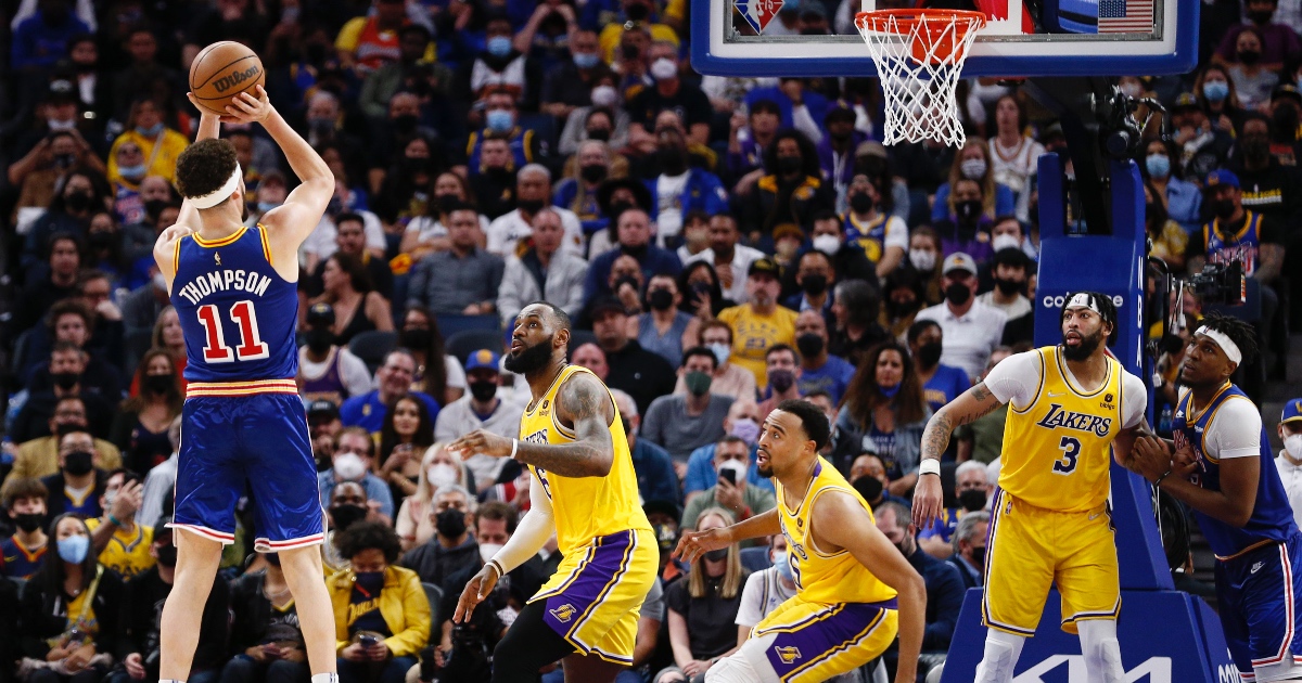 WATCH: Klay Thompson surprises Kentucky basketball player over career ...