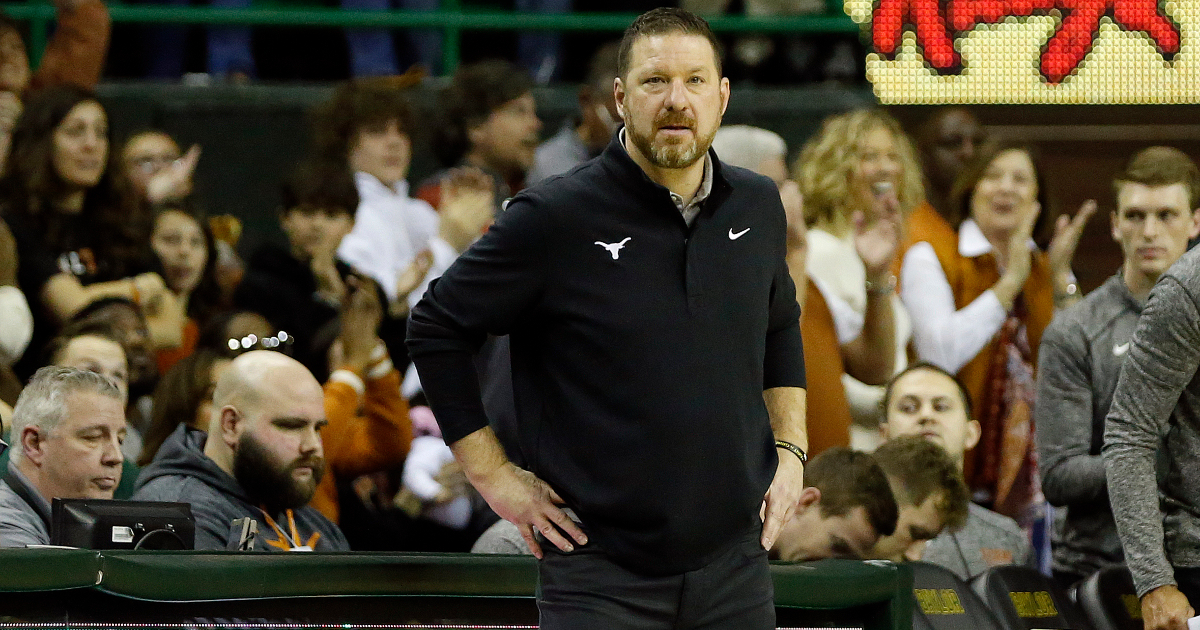 Report: Texas basketball coach Chris Beard makes multiple changes to ...