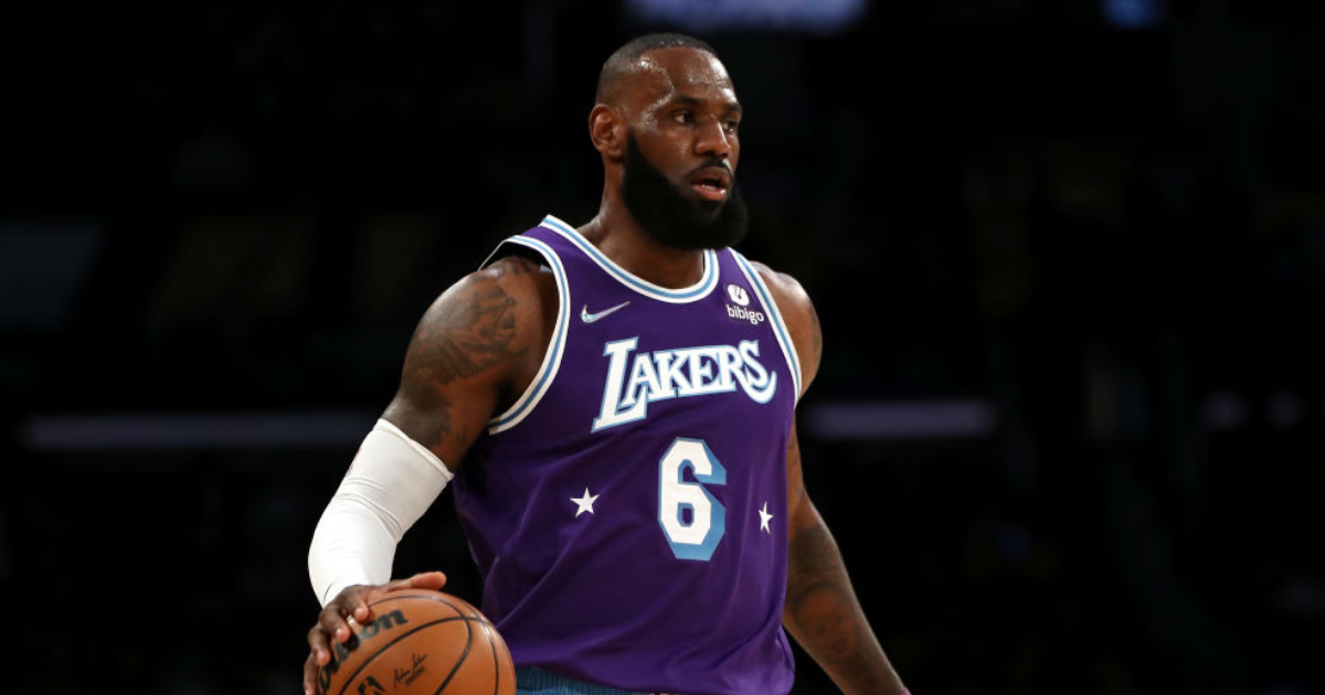 LeBron James takes massive shot at veteran Los Angeles reporter - On3