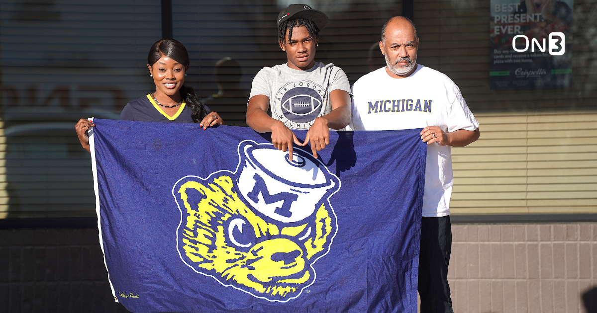 Michigan WR Semaj Morgan making difference through foundation