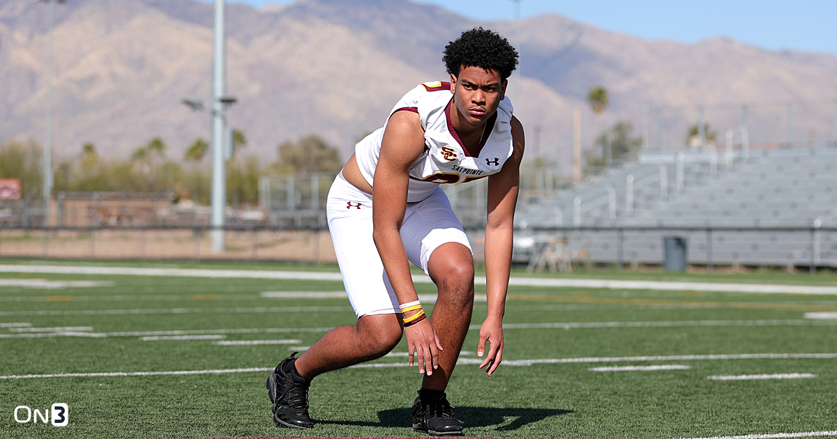 North Carolina offers 2024 On3 top-10 prospect Elijah Rushing - On3