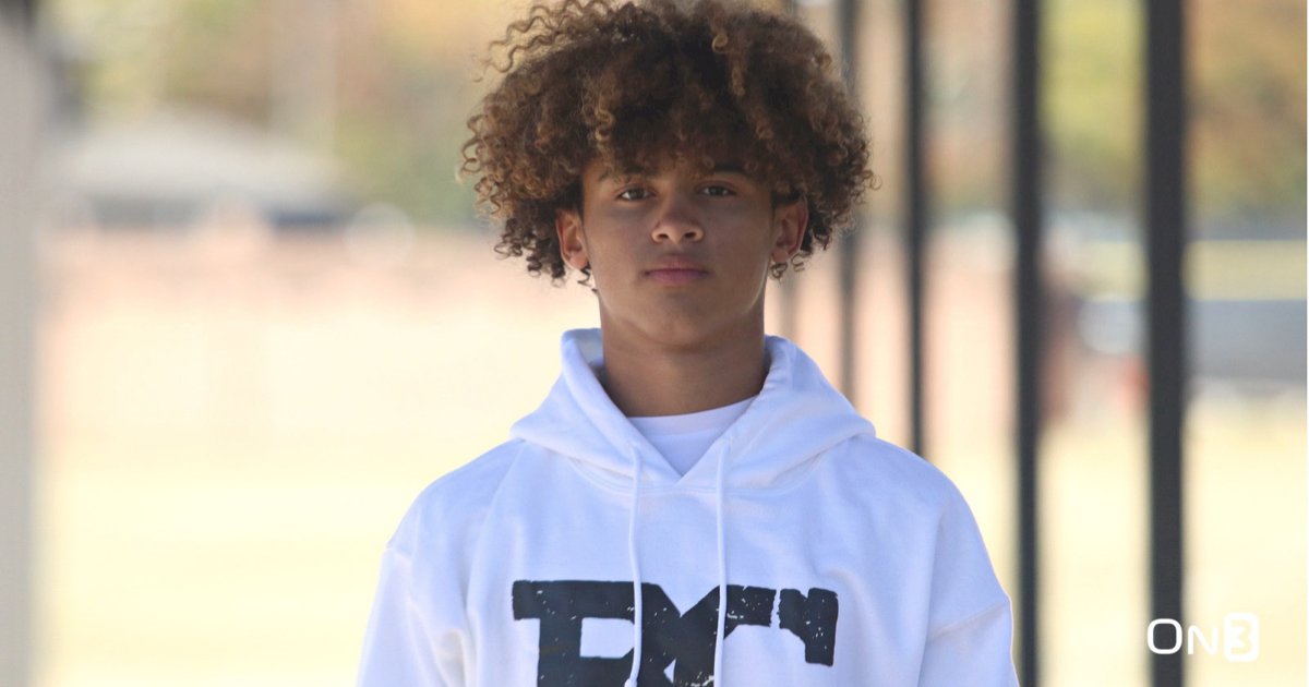 2026 QB Julian Lewis reacts to early offer from Georgia