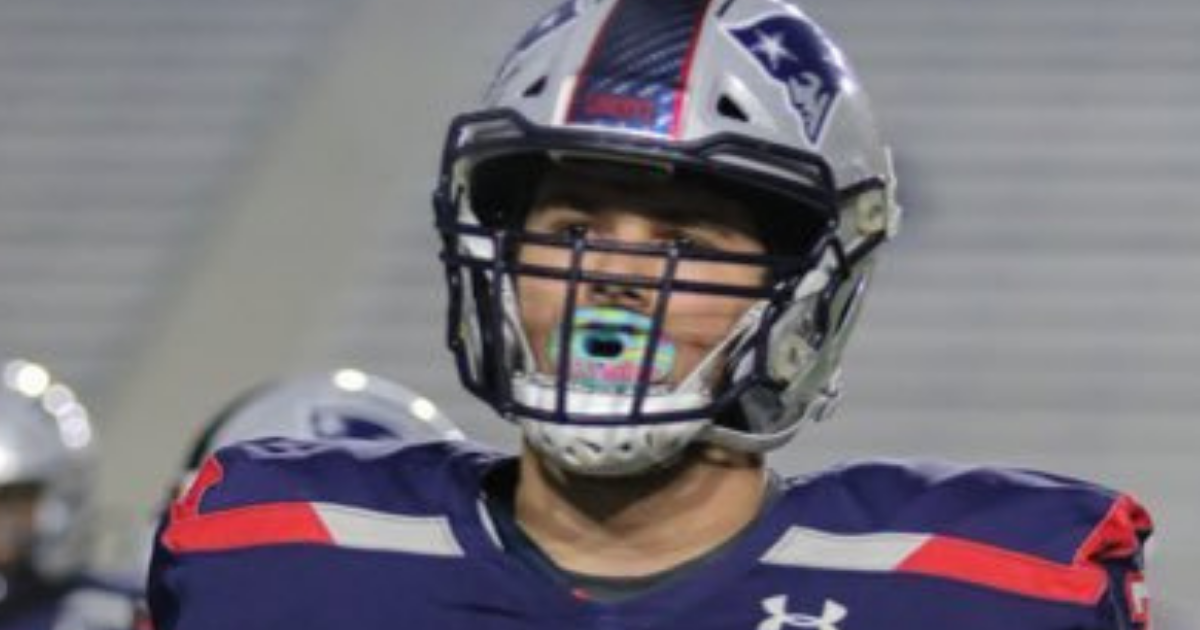 Oregon Offer Surprises Liberty (Calif.) DL Grant Buckey - On3