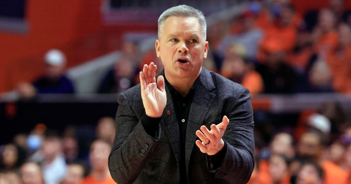 Chris Holtmann explains what keys are to slowing down Villanova - On3