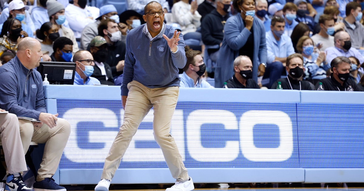 Hubert Davis explains difficulty of UNC preparing for UCLA - On3