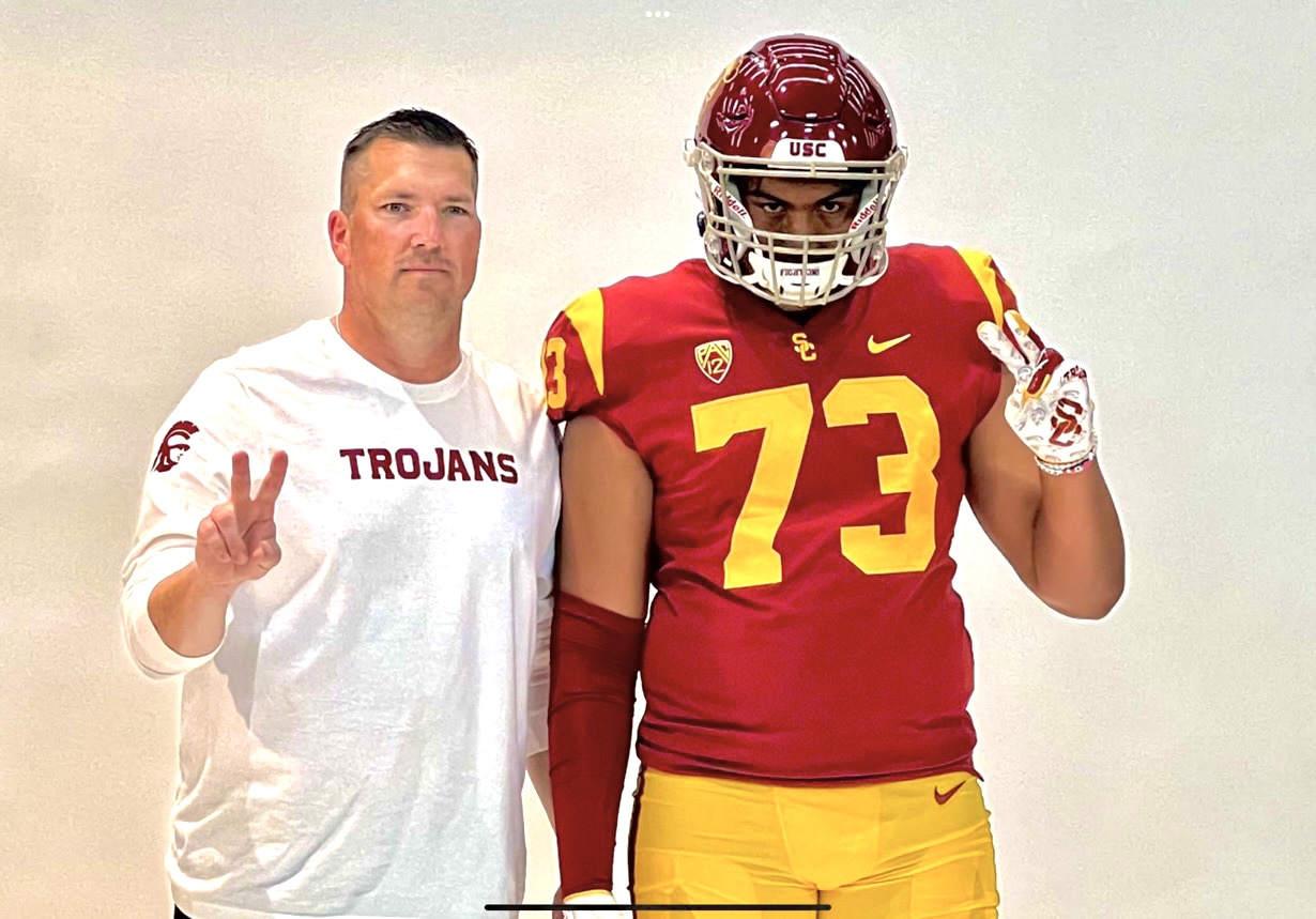 OT Brandon Baker Feeling Nothing but Love & Energy at USC