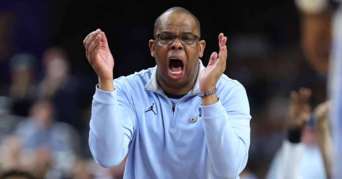 Hubert Davis reveals lessons learned coaching JV basketball - On3