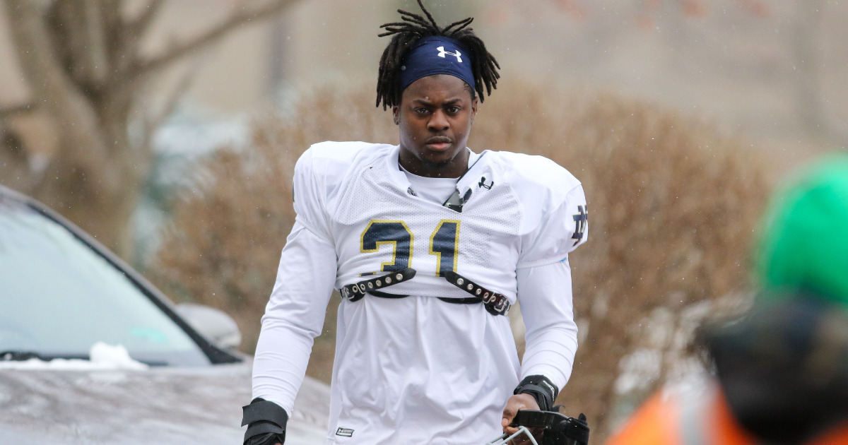 What the strong-side defensive end spot looks like for Notre Dame football
