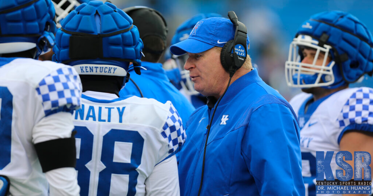 WATCH: Mike Stoops Mic'd Up (Mike'd Up?) - On3