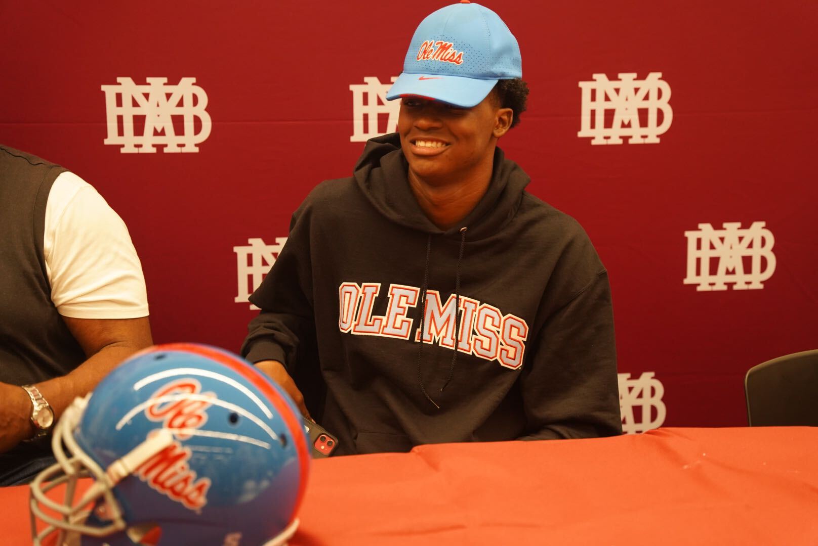 2023 QB Marcel Reed says relationships, the vibe in Oxford is why he ...