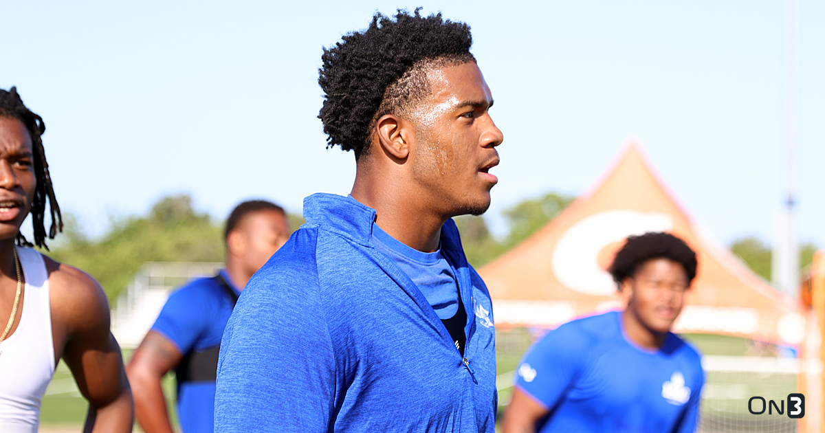 4-Star LB Jordan Hall locks in three official visits - On3