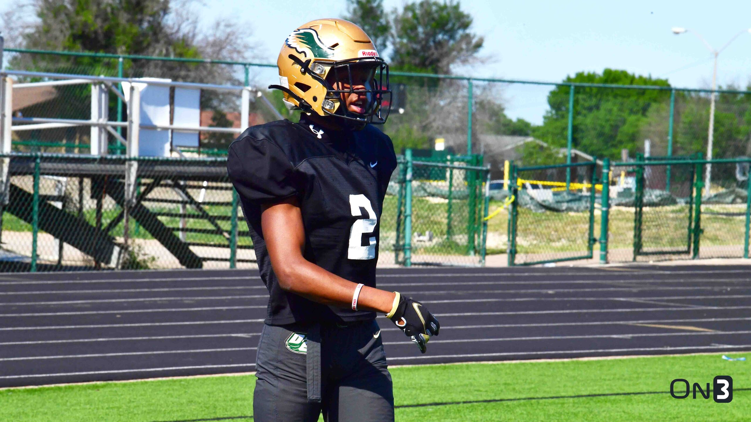 Two teams at the top for Texas CB Caimon Mathis - On3