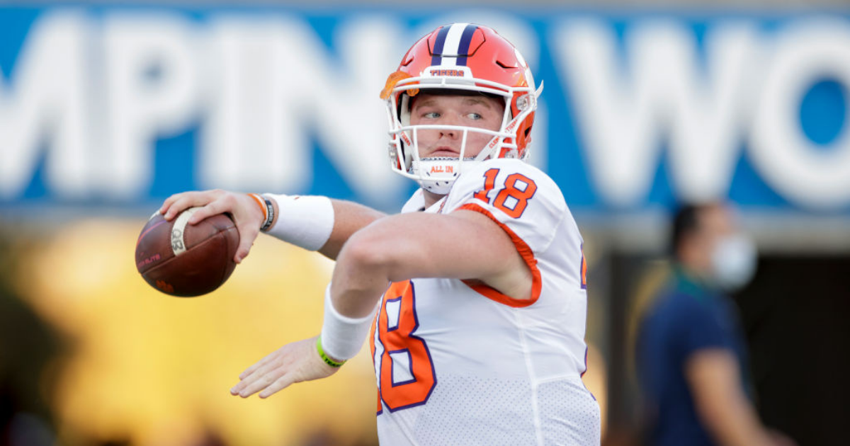 Clemson football: QB Hunter Helms to attend Manning Passing Academy
