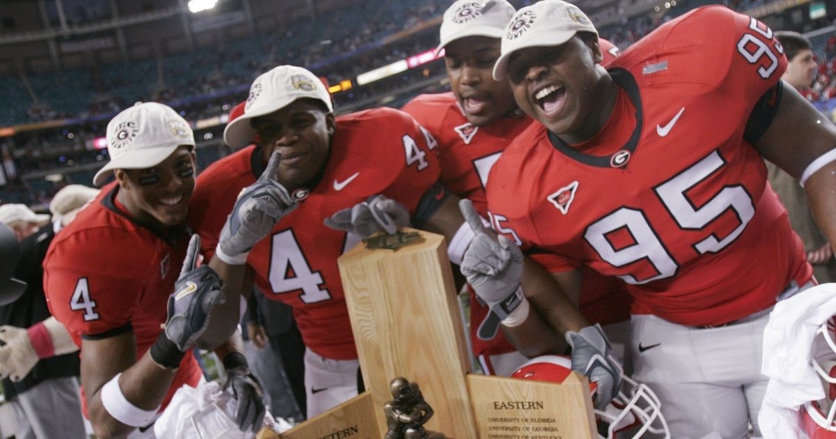 Marcus Washington Sr. speaks on son carrying on tradition, blazing own ...