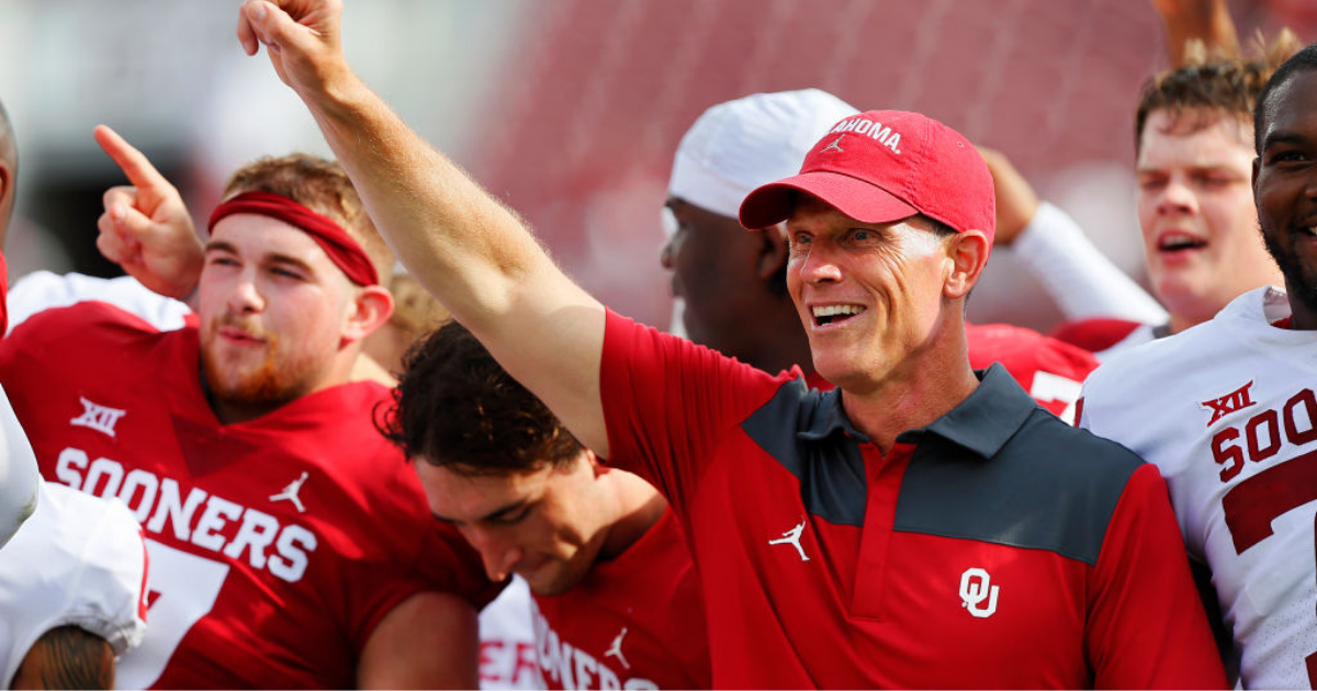 LOOK: Sooners defender Brynden Walker spotlights time with OU Health - On3