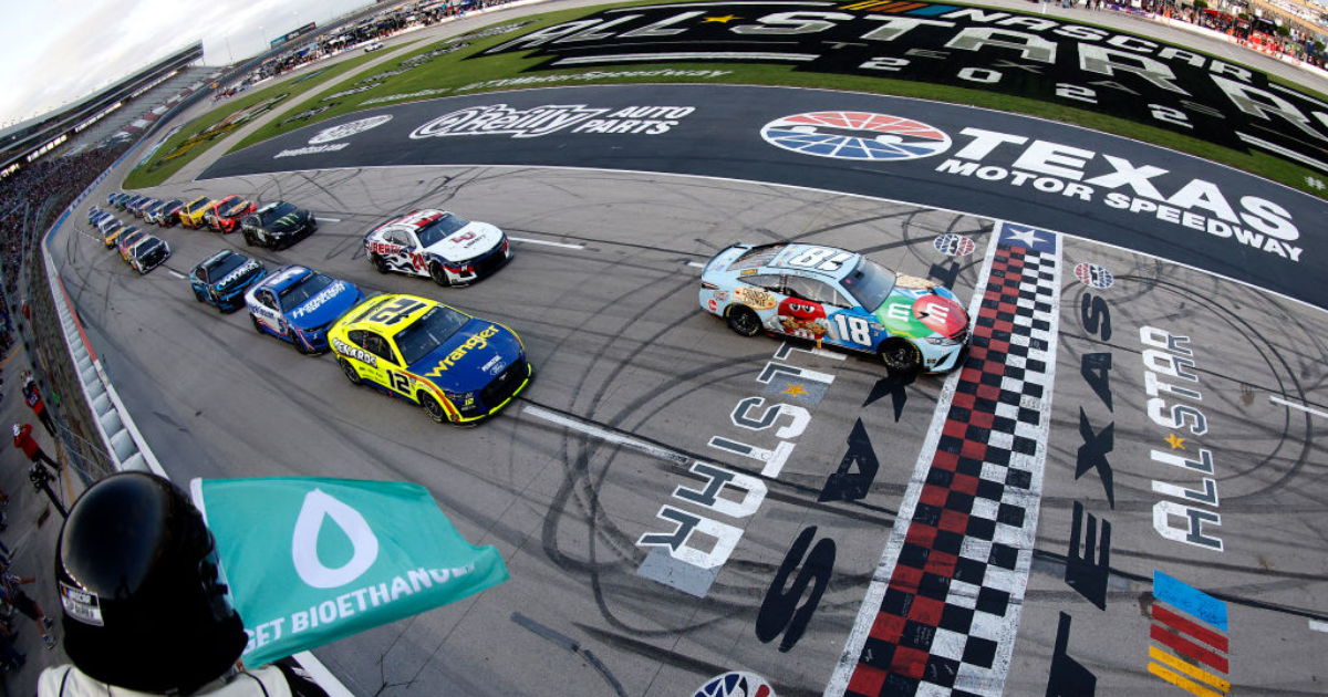 WATCH: Kyle Busch, Chase Elliott involved in big wreck at NASCAR All ...