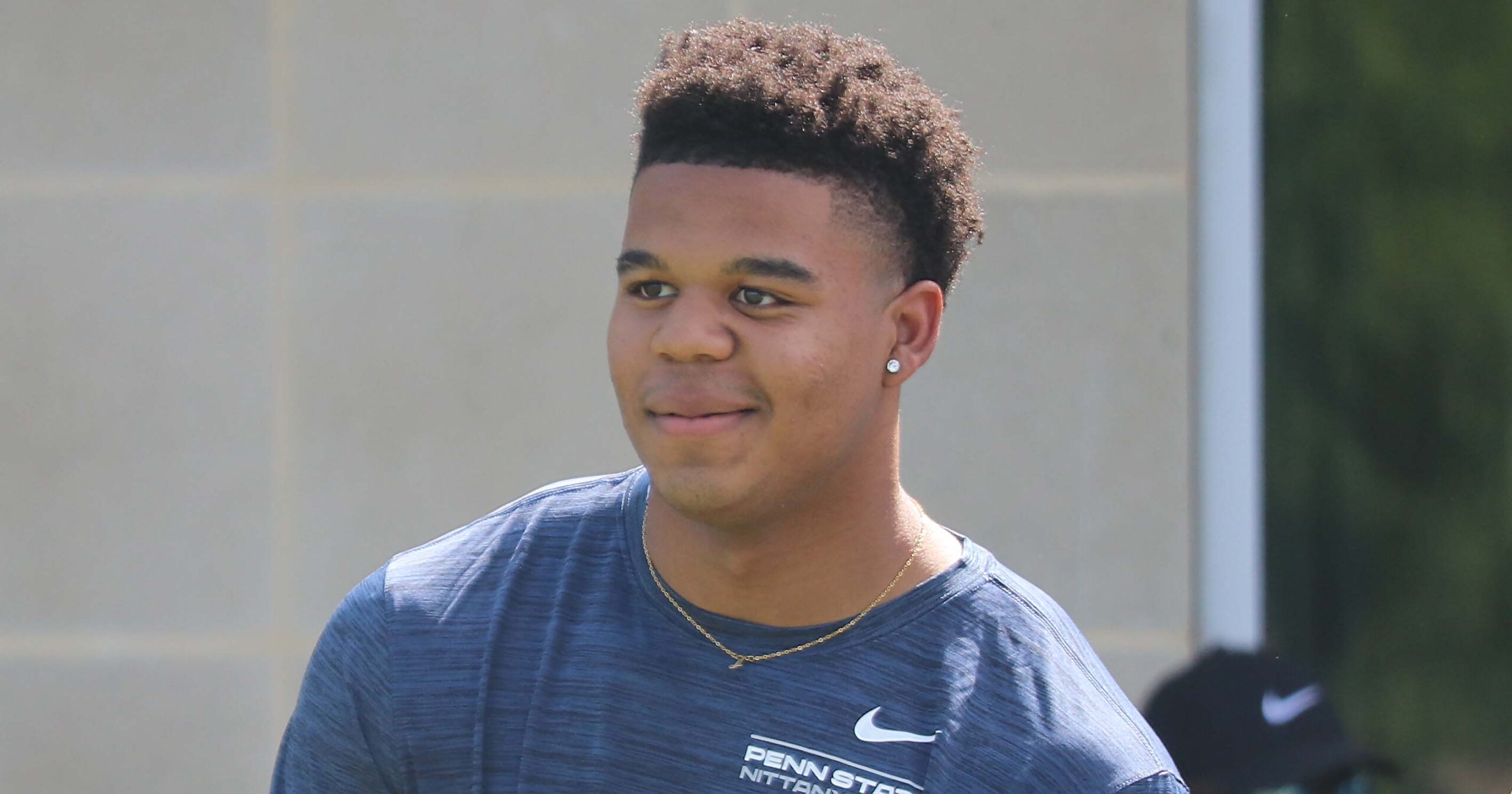 Coveted transfer DE Demeioun Robinson arrives to begin Penn State ...