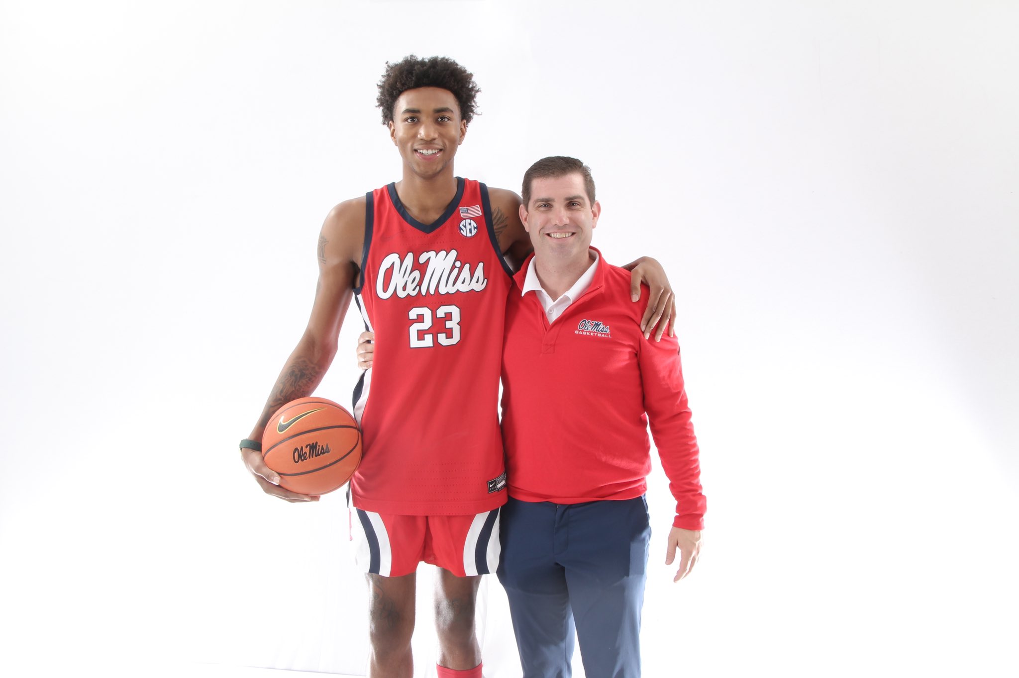 2023 small forward Jordan Burks recaps official visit to Ole Miss ...