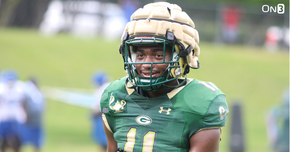 Jalen Smith, a three-star LB, commits to Tennessee - On3