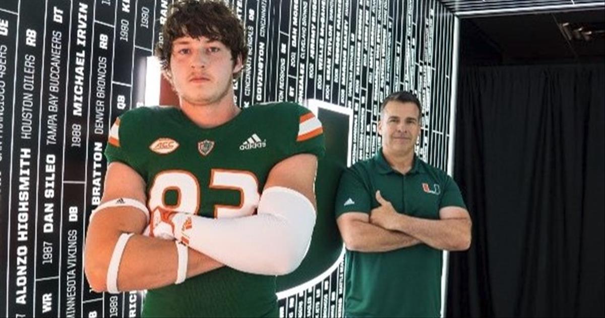 Miami TE commit Mikeska shows blocking prowess, ready for role