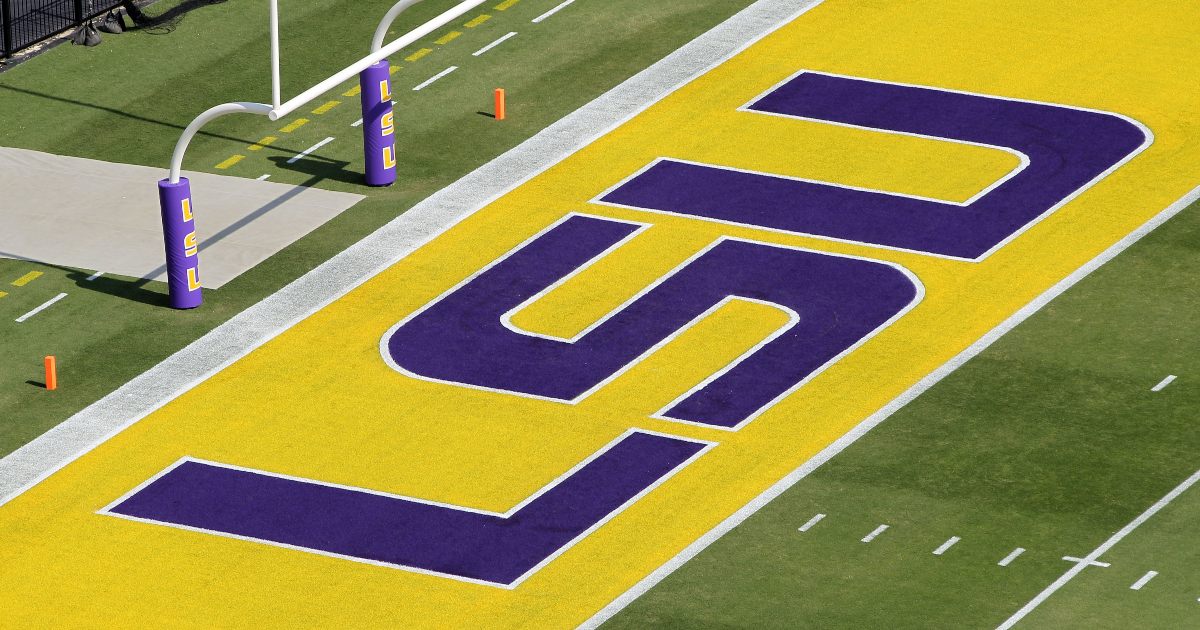 WATCH: LSU strength coach shows off crazy workout routine - On3