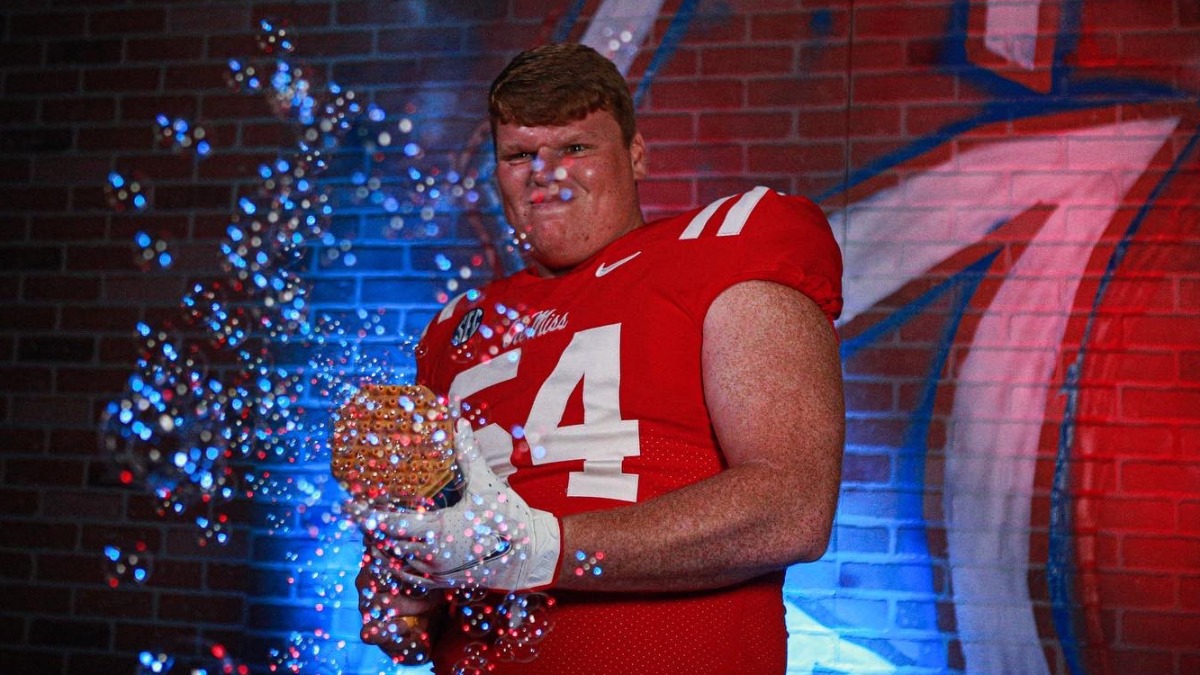 Caleb Warren is taking on a leading role for Ole Miss football this summer
