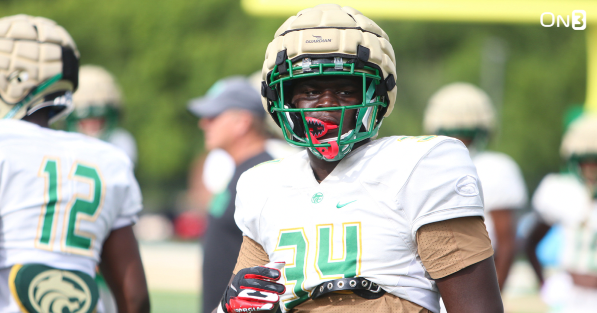 2026 DL Bryce Perry-Wright quickly becoming a national recruit