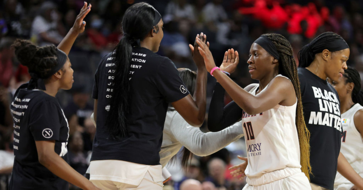 Rhyne Howard wins third-straight WNBA Rookie of the Month honor - On3