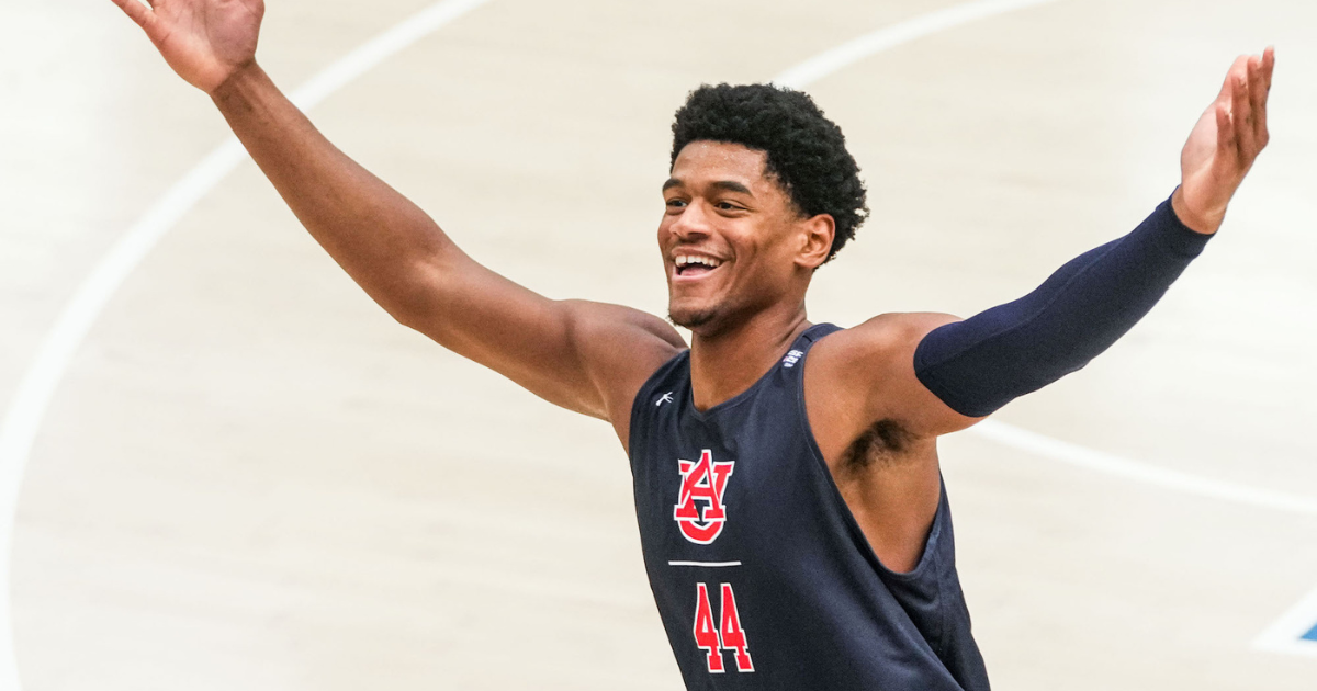 Rookies Chance Westry, Yohan Traore lead Auburn to 36-point win