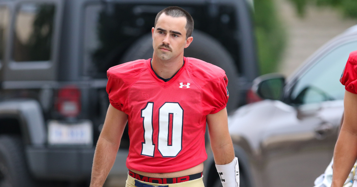 'Boulder' on his shoulder, it's now or never for Notre Dame QB Drew Pyne