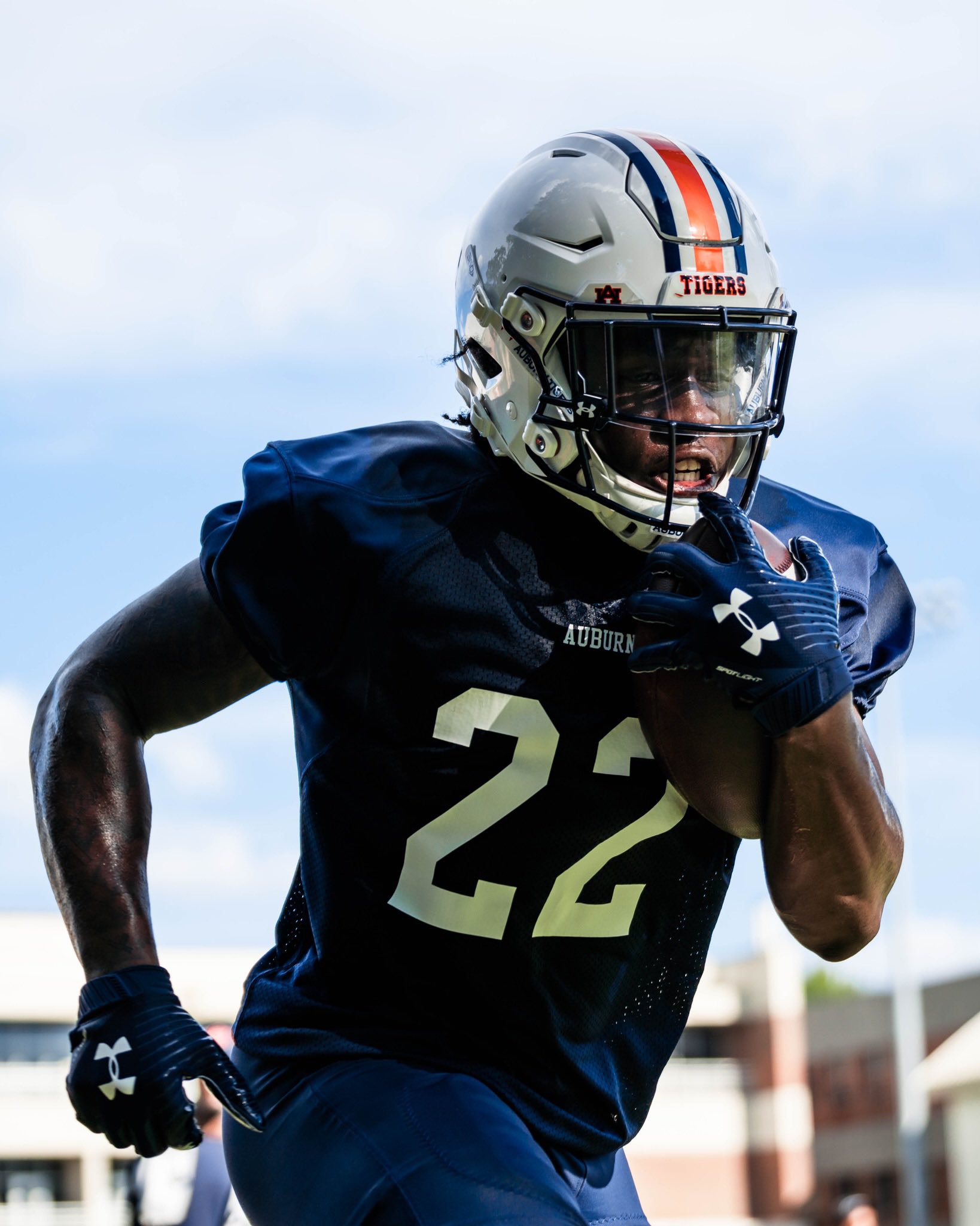 'We aren't training to be anybody's backup': Damari Alston turning heads