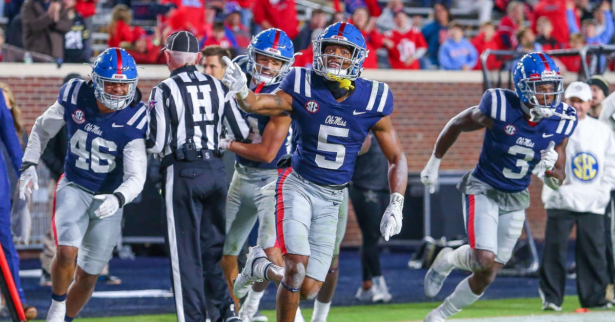 Lane Kiffin spotlights Deantre Prince's growth following scrimmage - On3