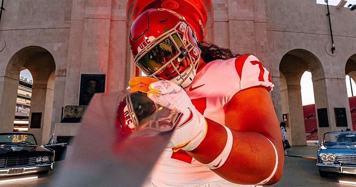 2023 offensive lineman Alani Noa commits to USC - On3