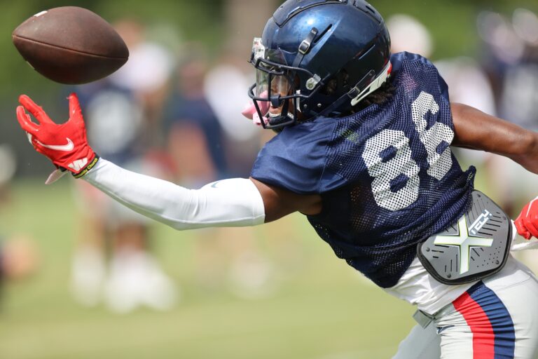 Michael Trigg and the Ole Miss pass-catchers (PHOTOS)