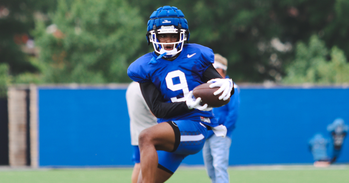 LOOK: Kentucky WR Tayvion Robinson Mic'd Up at fall camp - On3