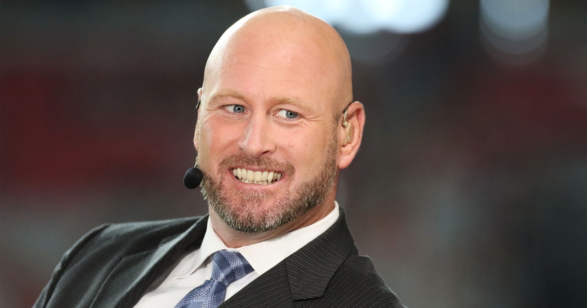 Trent Dilfer, Jon Sumrall have tense postgame interaction following ...
