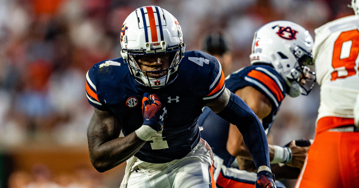 WATCH: Tank Bigsby scores 50-yard touchdown, keeps Auburn within one ...