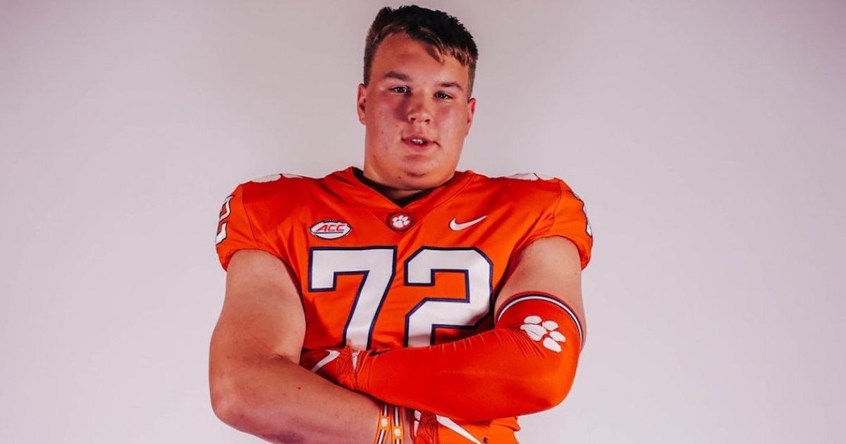 4-star OL Ian Reed officially signs letter of intent with Clemson
